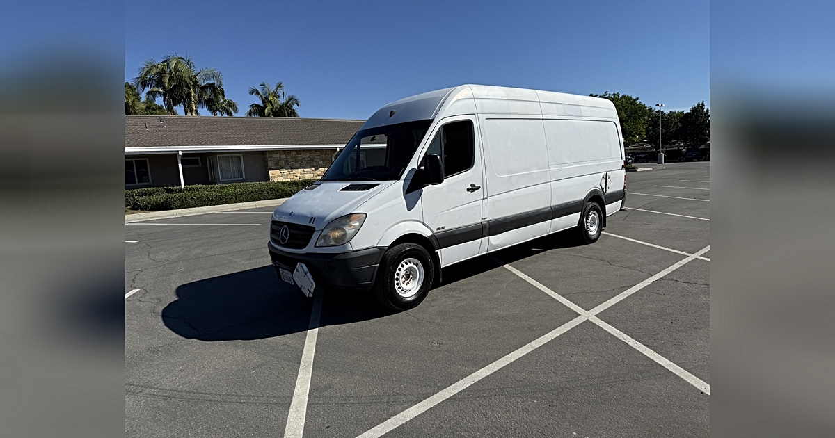 Hybrid 4 U LLC 2011 Mercedes-Benz Sprinter Cargo Vans 2500 170" | Auto ...
