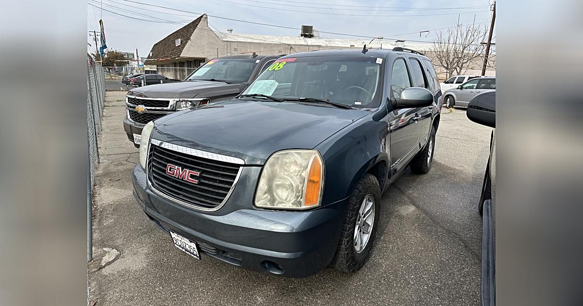 2008 GMC Yukon 2WD 4dr 1500 SLE w/3SA