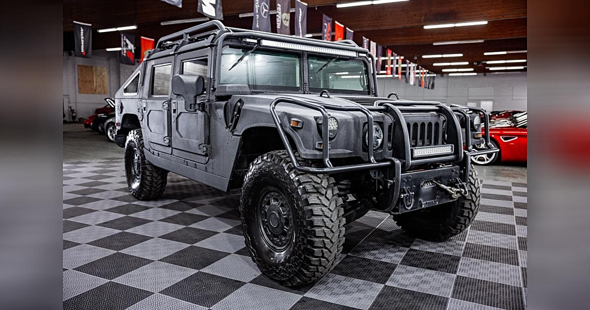 2006 Hummer H1 Slant Back Conversion
