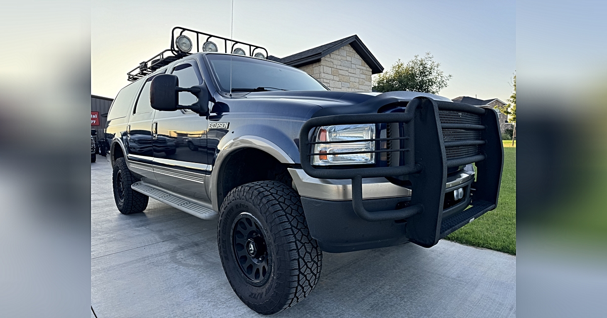 2005 Ford Excursion Eddie Bauer 4x4 V10 Very Nice Low Mileage Clean CarFax