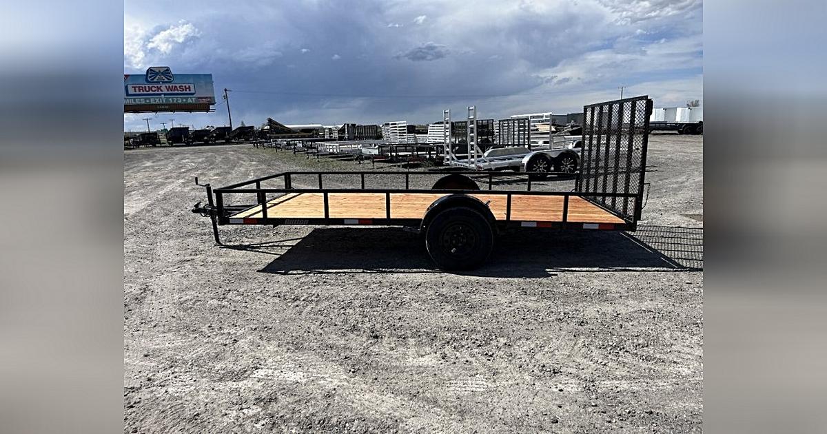 Farm Country Sales 2025 Dutton Trailers 2025 Dutton Trailers 81x14 ...