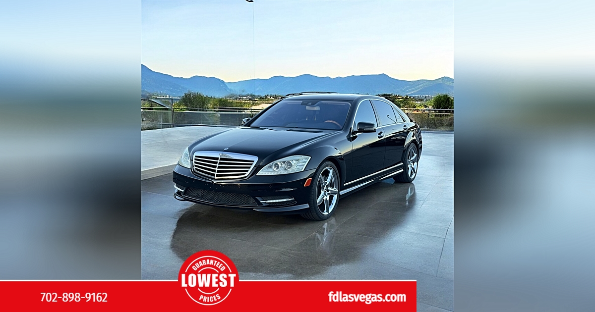 2010 Mercedes S550 5.5L V-8 engine with 382HP