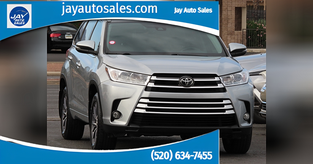 Jay Auto Sales 2017 TOYOTA HIGHLANDER XLE AWD | Auto dealership in ...